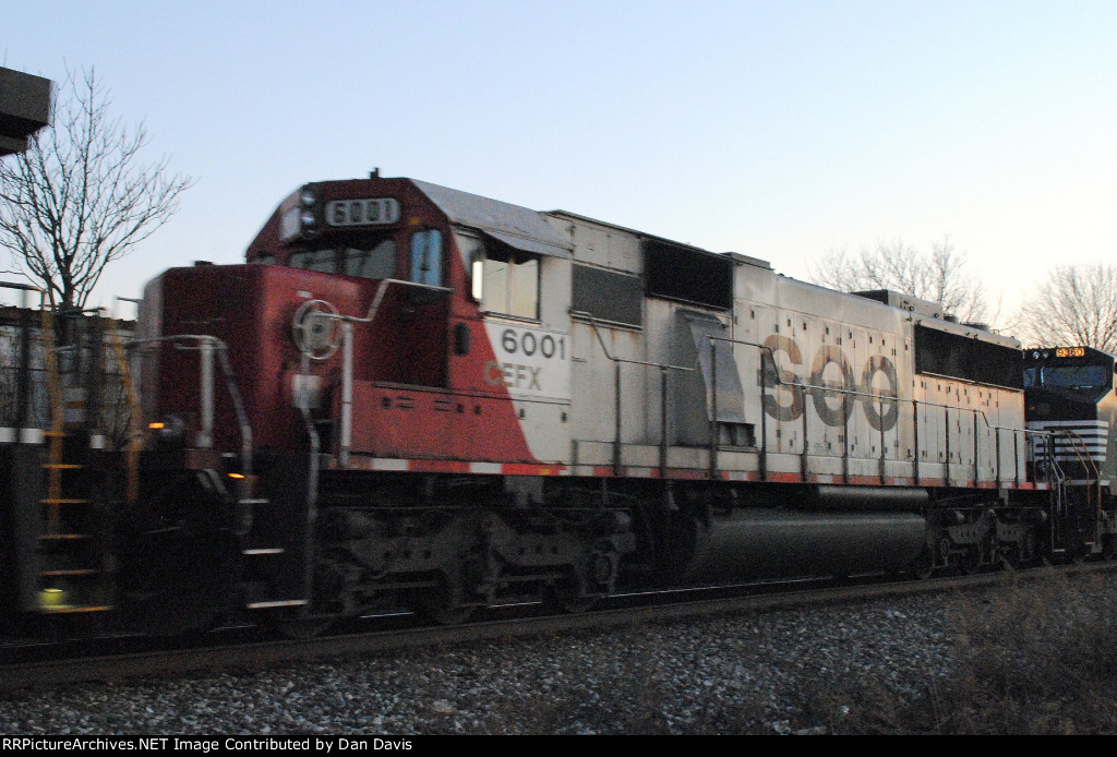 CEFX SD60 6001 ex SOO on 25M